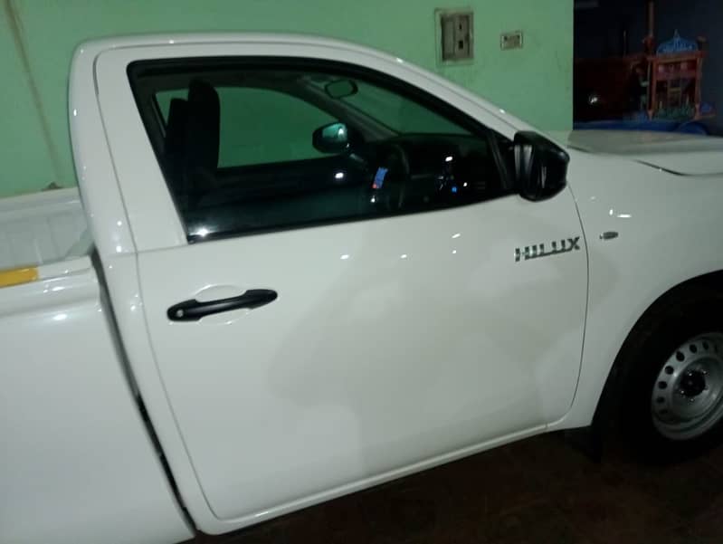 Toyota hilux single cabin 2tr - Cars - 1111705758