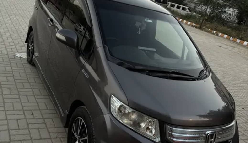 Honda Spike / Freed 2013 Registered 2018 Full Original - Cars - 1111821990