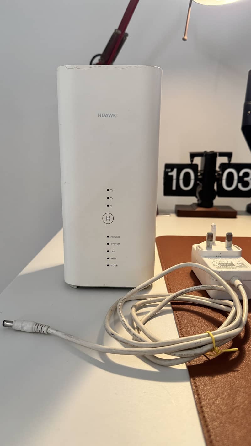 Huawei B818-260 Router - 4G+ Sim Router - Networking - 1111828872