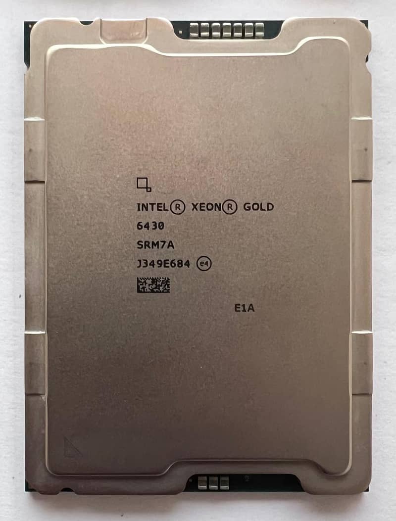 Intel Xeon Silver 4514Y - Computer Components - 1111886752