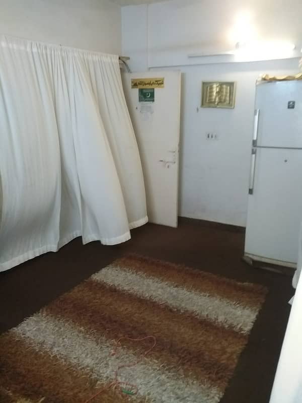 3 Bed Dd Flat For Sale At Rs. 65 Lac - Apartments & Flats - 1112131753
