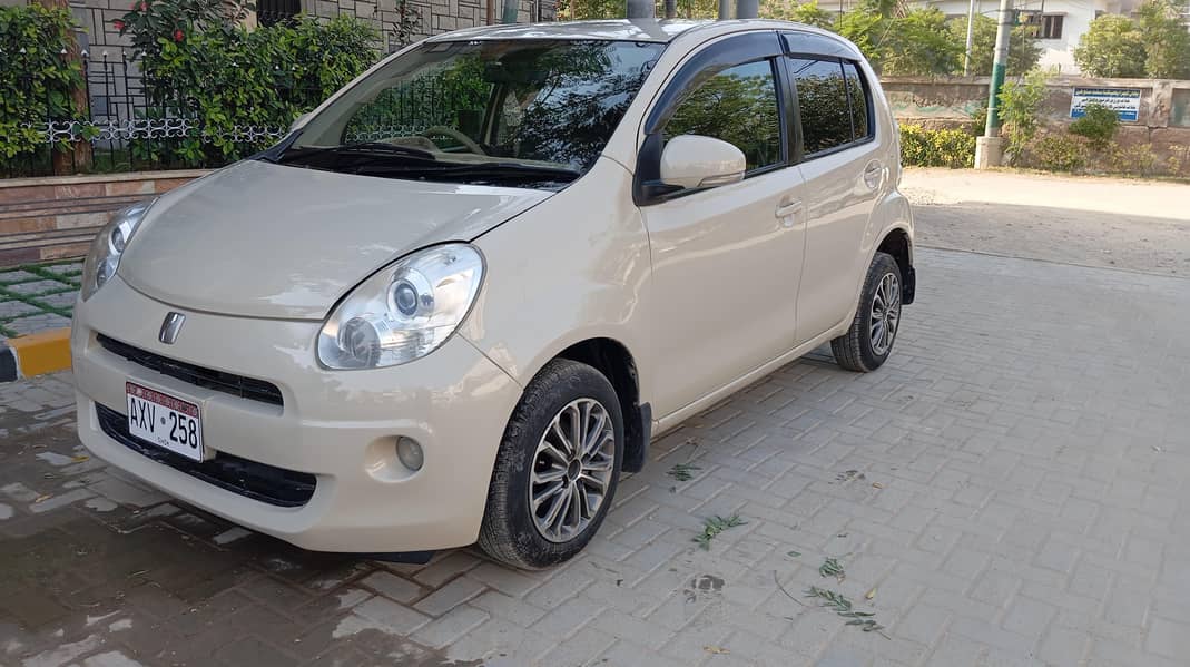 Toyota Passo full options - Cars - 1112310079
