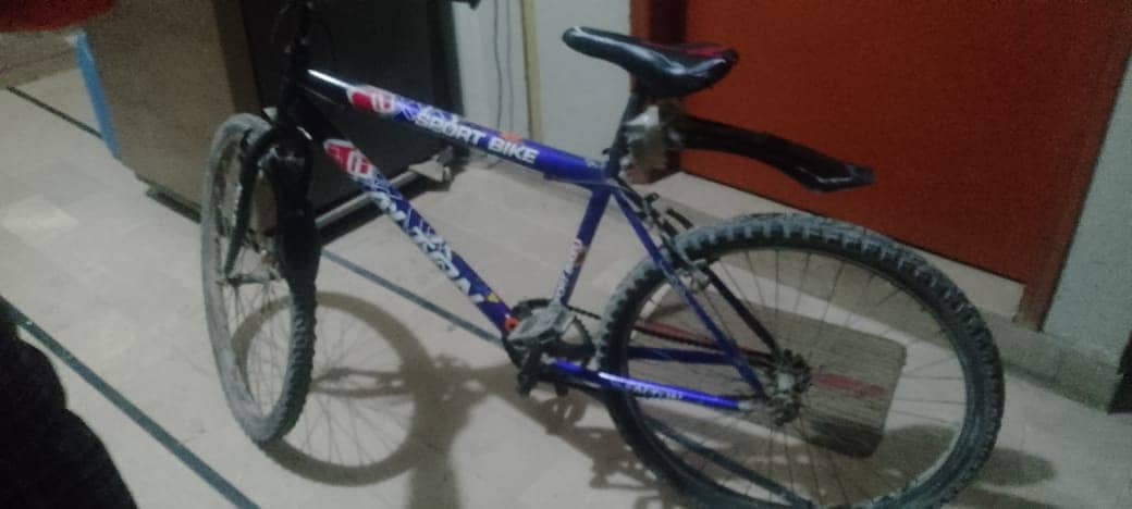 used only one year pakistani cycle - Other Bicycles - 1112327282