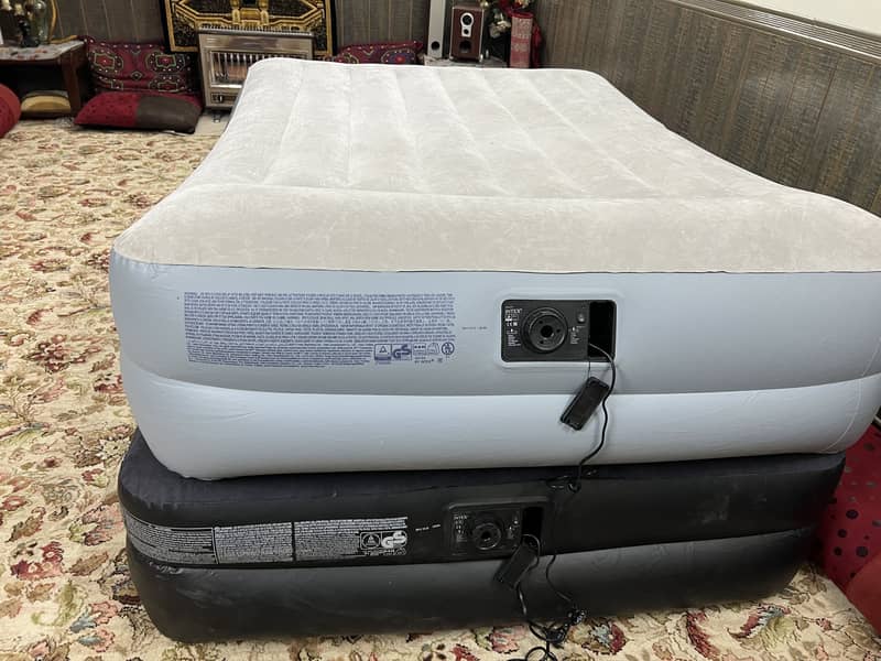 Air mattresses - Mattresses - 1112569269