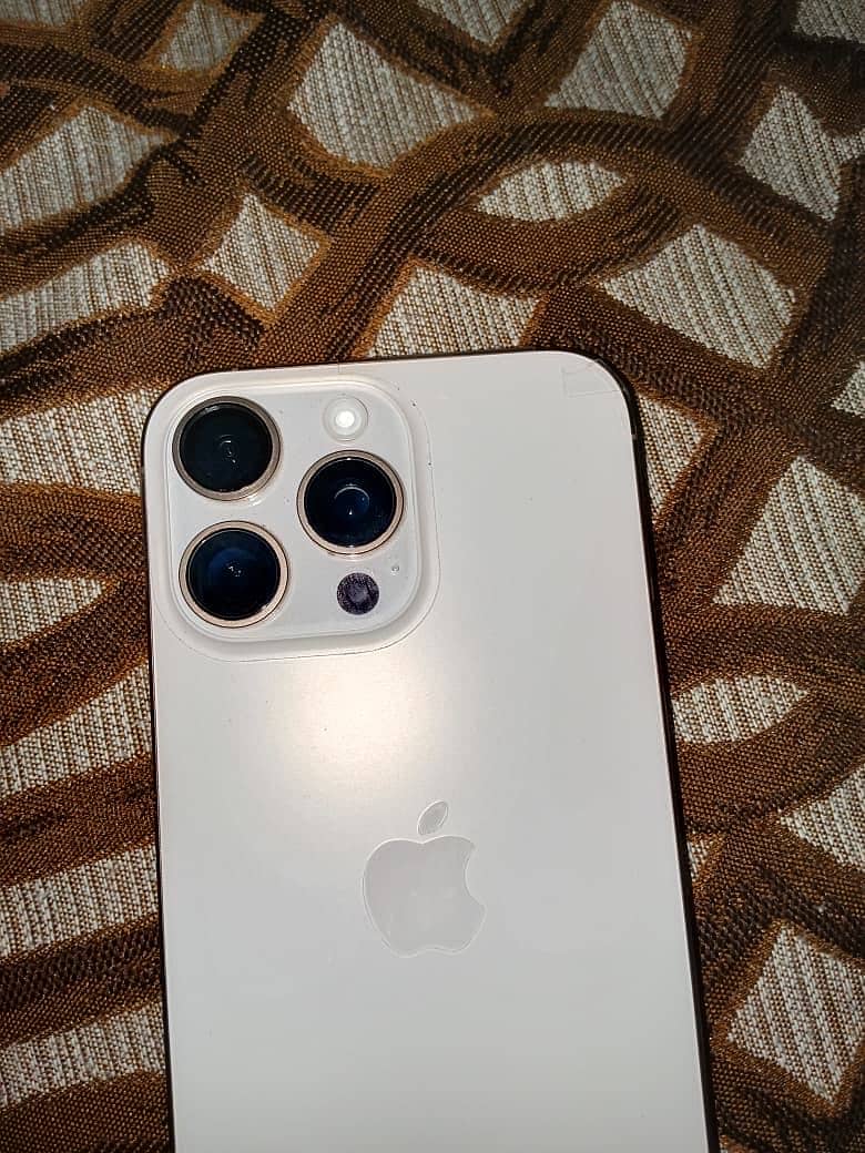 Iphone 16 pro max jv for sale with 96% battery health - Mobile Phones ...