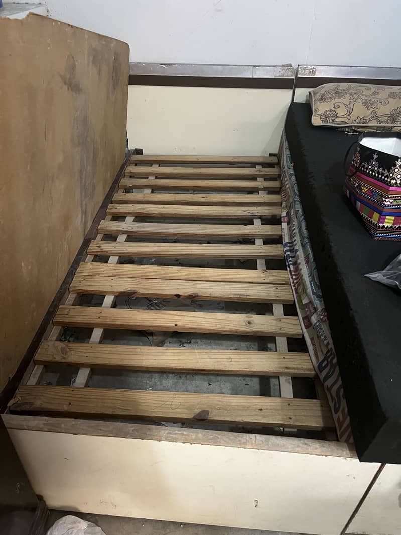 Single bed for sale - Beds - 1112810339