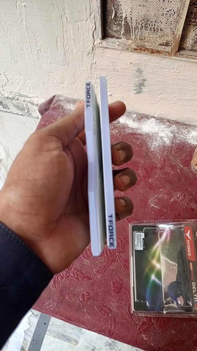 t force white RGB ram 8*2 gb16 ddr4 3600 mega - Computer Components ...