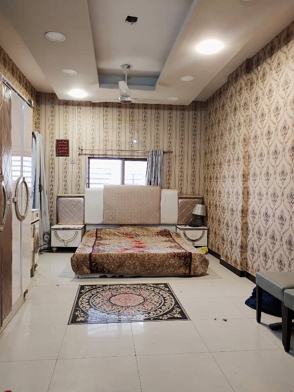 Spacious Flat At Kaneez Fatima With Lift - Apartments & Flats - 1113268522