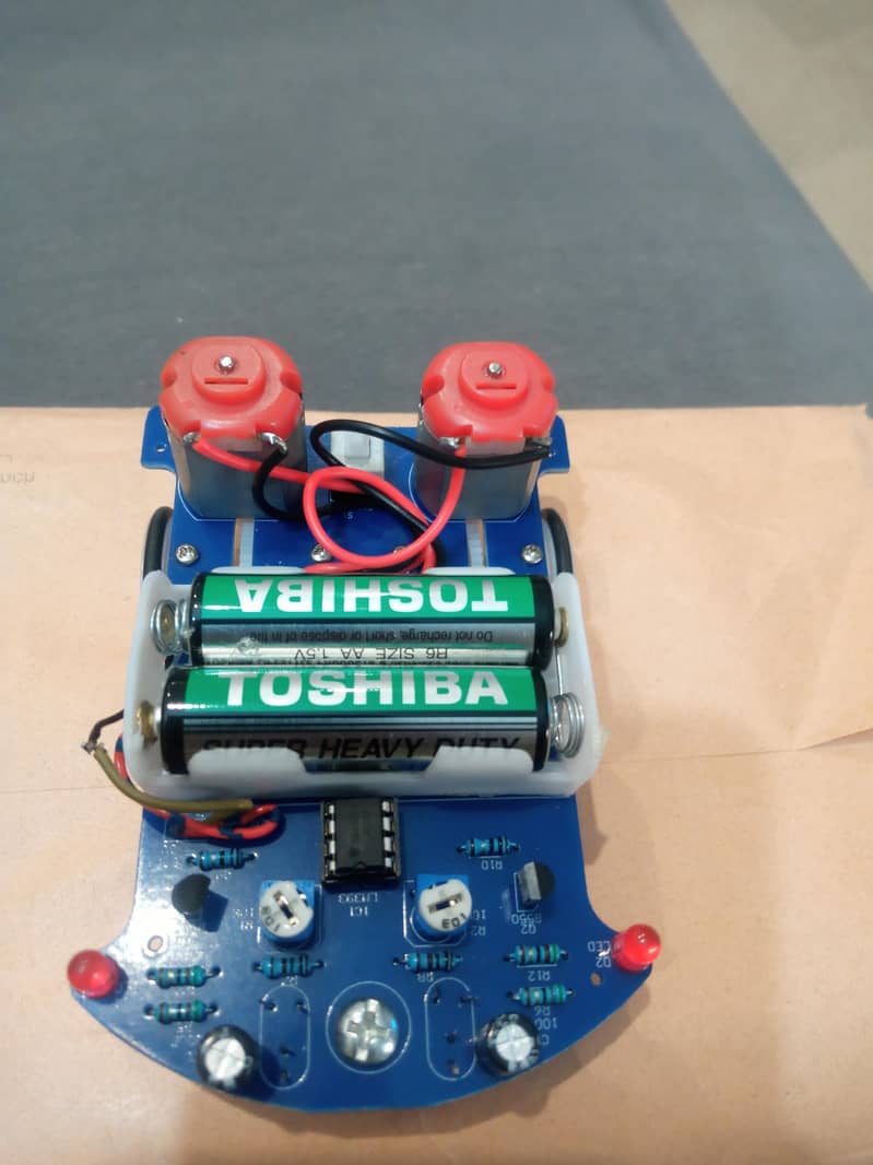 Line Follower Robot Car - Toys - 1113332466