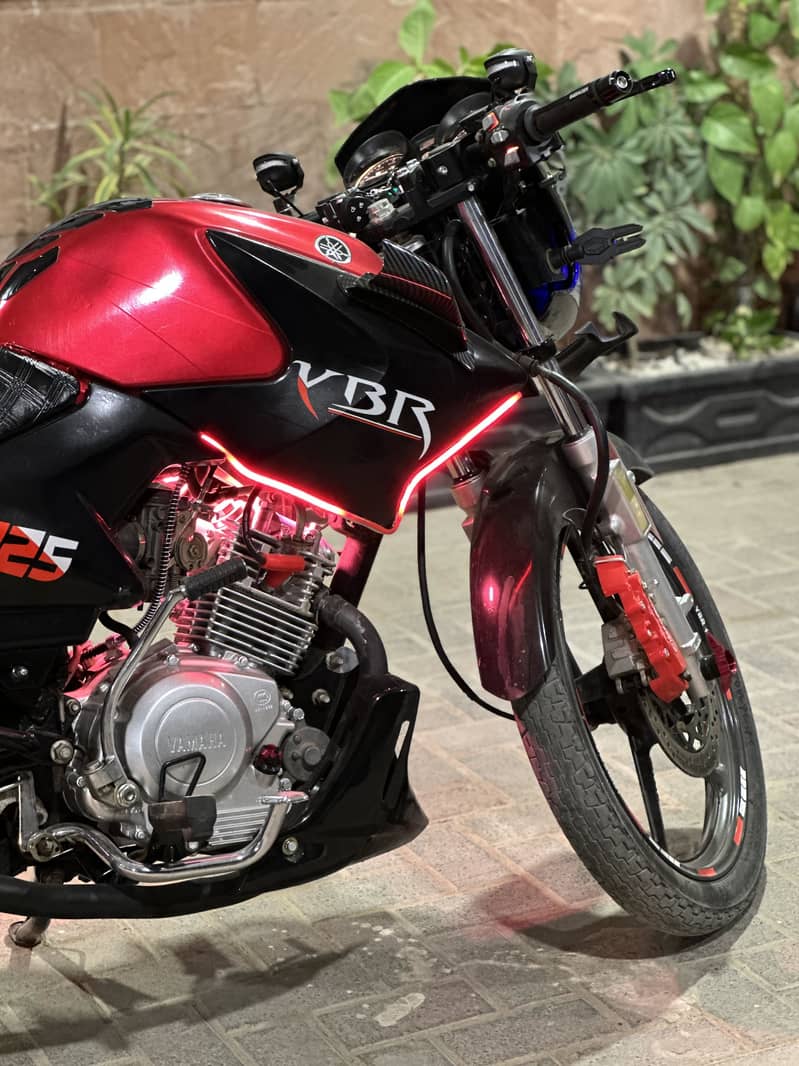 YBR125 Full modified 1/1 in karachi 10/10 condition heavy look & sound ...
