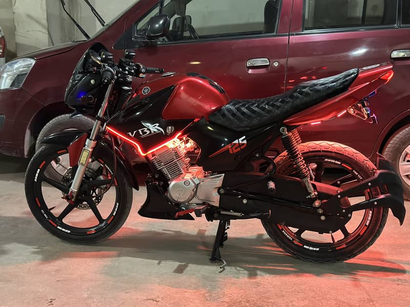 YBR125 Full modified 1/1 in karachi 10/10 condition heavy look & sound ...