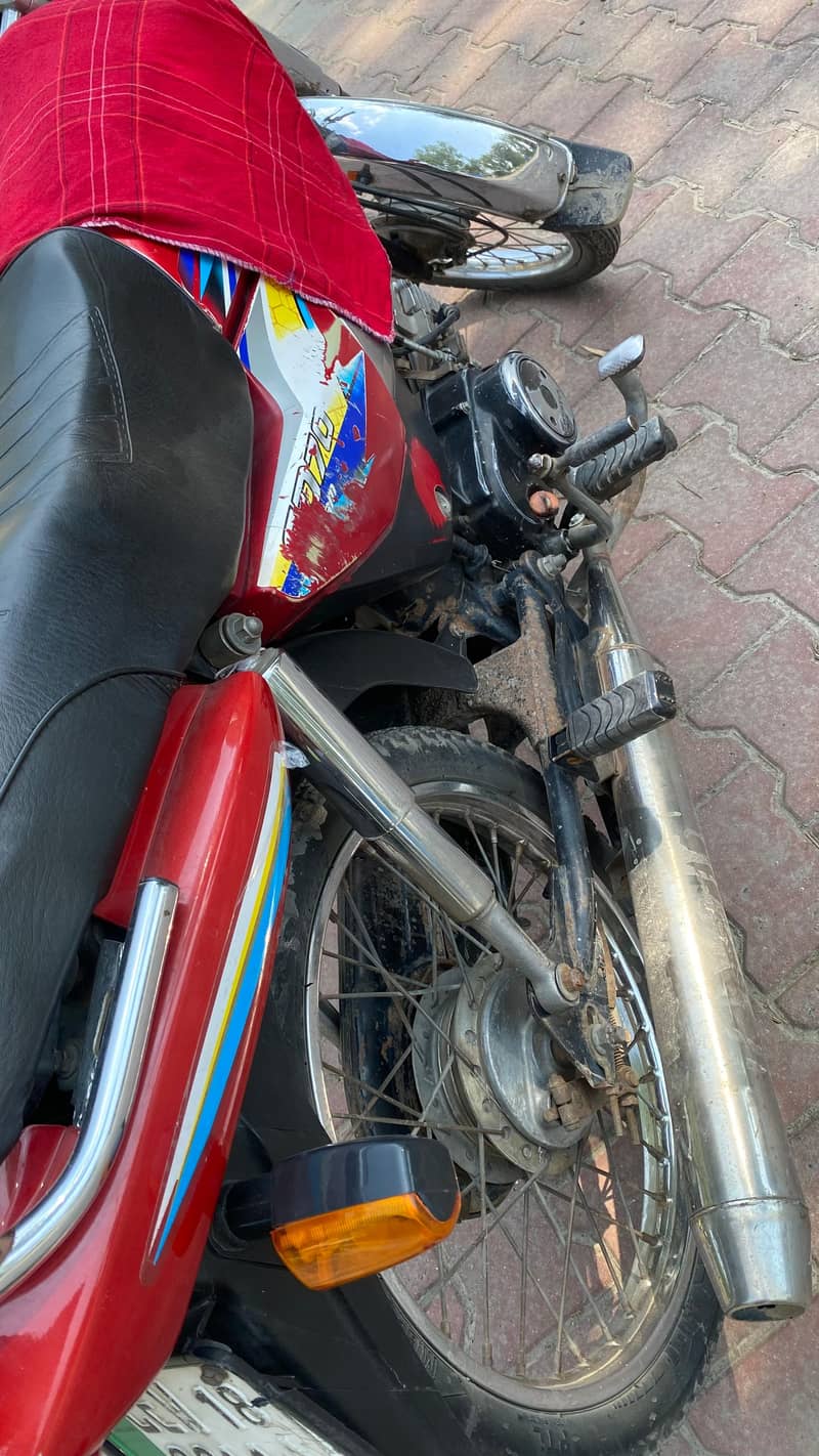 CD70 dream urgent sale one hand use - Standard Bikes - 1110254842