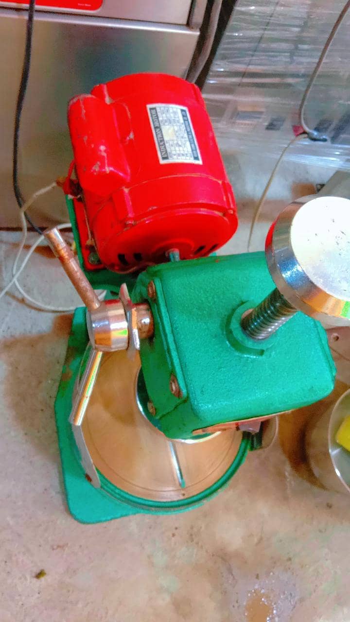 Cake chiller under counter freezer - Chillers - 1114363088