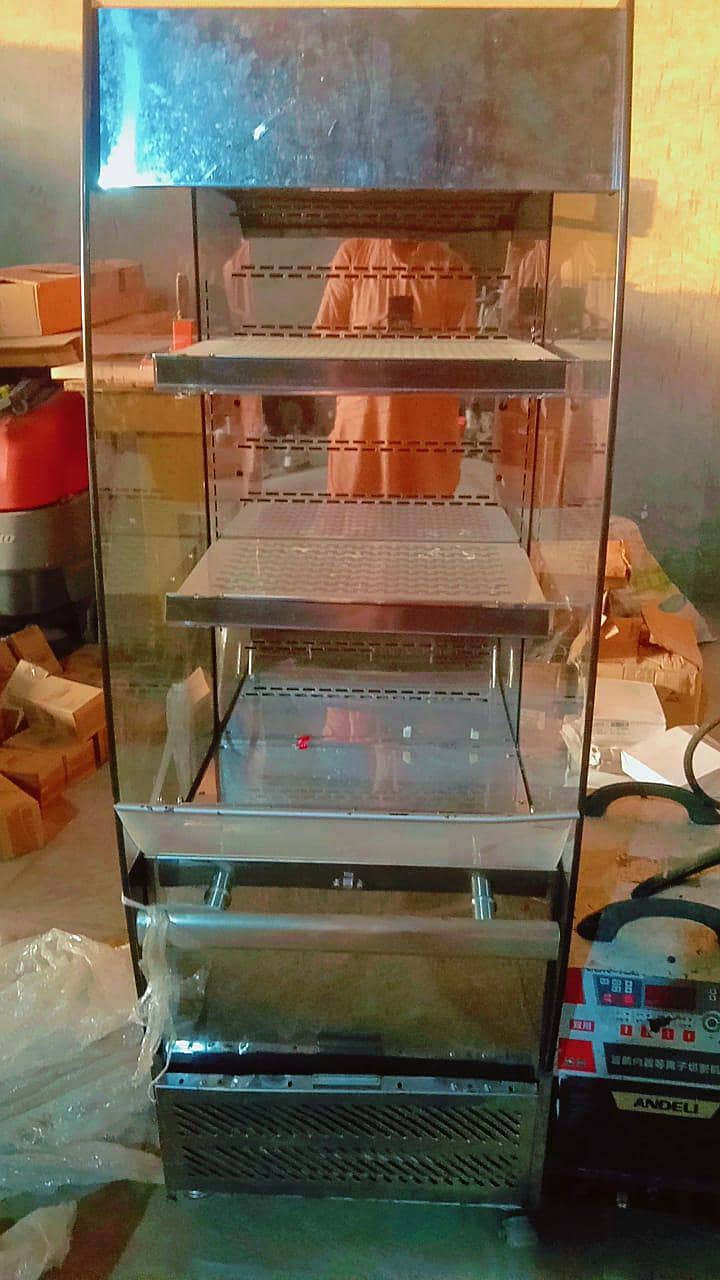 Cake chiller under counter freezer - Chillers - 1114363088