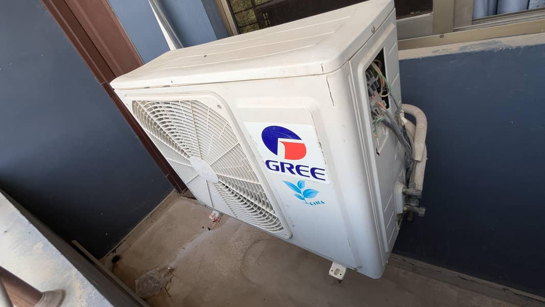 Gree AC – Non-Inverter Splite Ac – Excellent Working Condition - Air ...