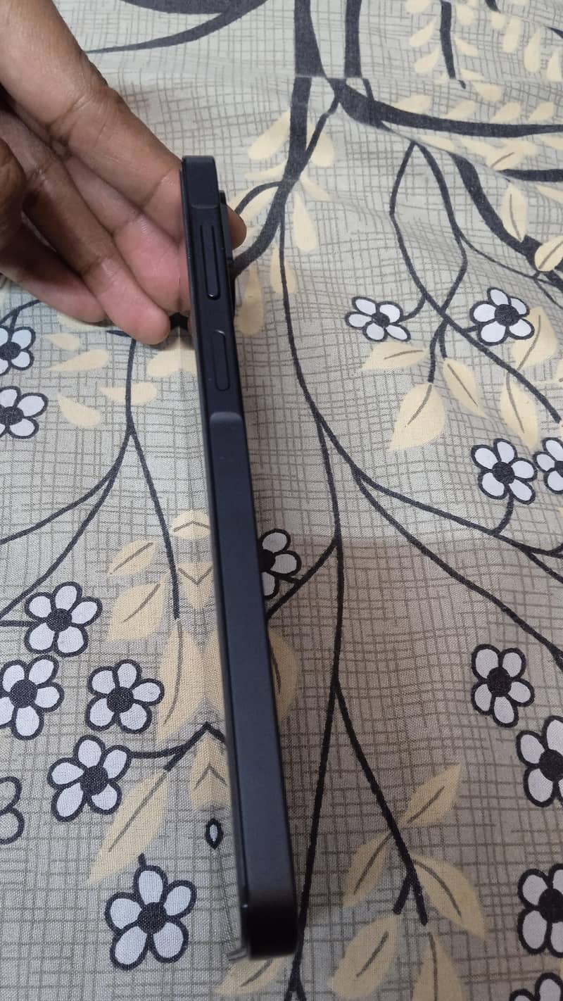 Brand New Samsung A07 4/128 with 1 year official warranty with box ...
