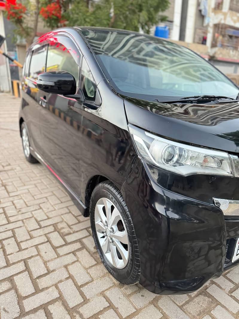 Nissan Dayz Highway Star. . Model 16 Reg 17. top of the variant. - Cars ...