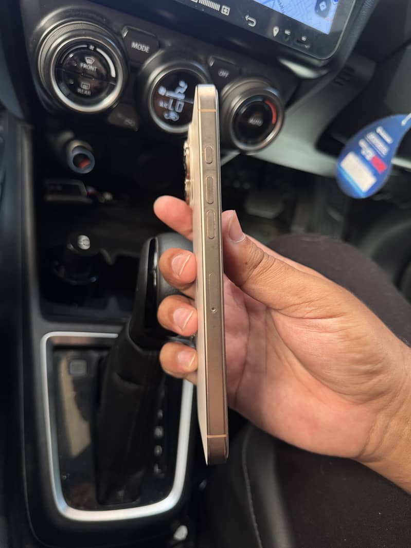 Iphone 16 pro max jv - Mobile Phones - 1114869988