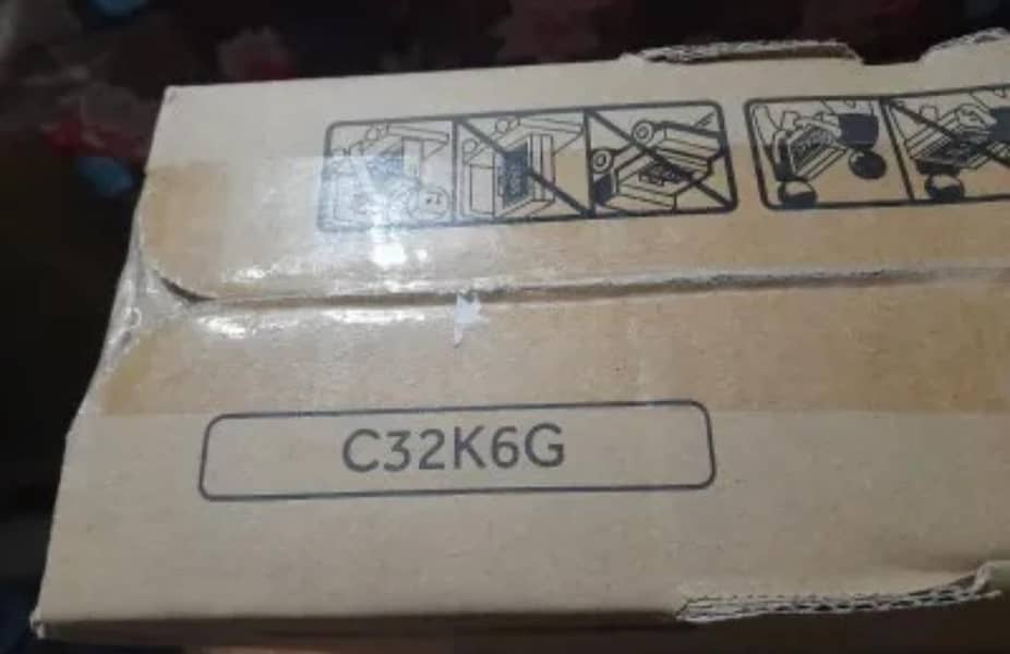 Haier Candy 32" Smart TV - Televisions - 1114902612