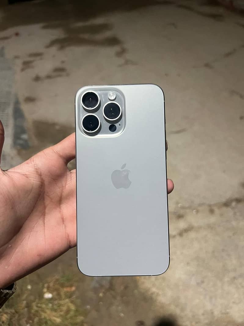 Apple iPhone 15 Pro Max - Mobile Phones - 1114902670