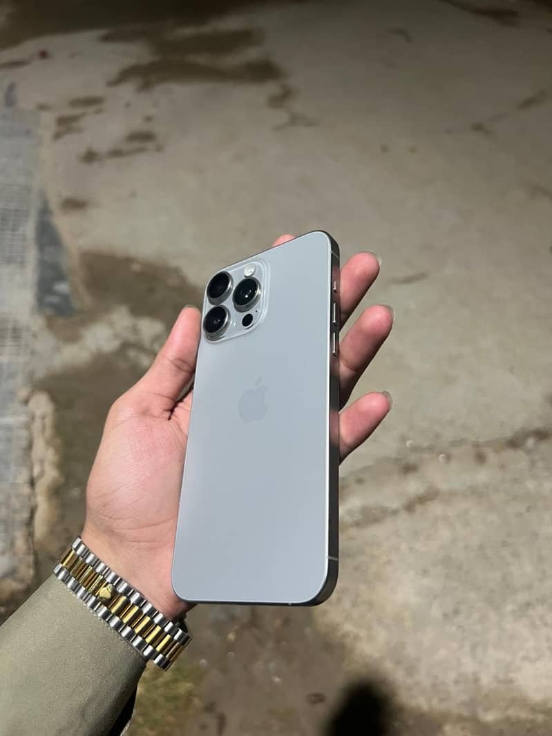 Apple iPhone 15 Pro Max - Mobile Phones - 1114902670