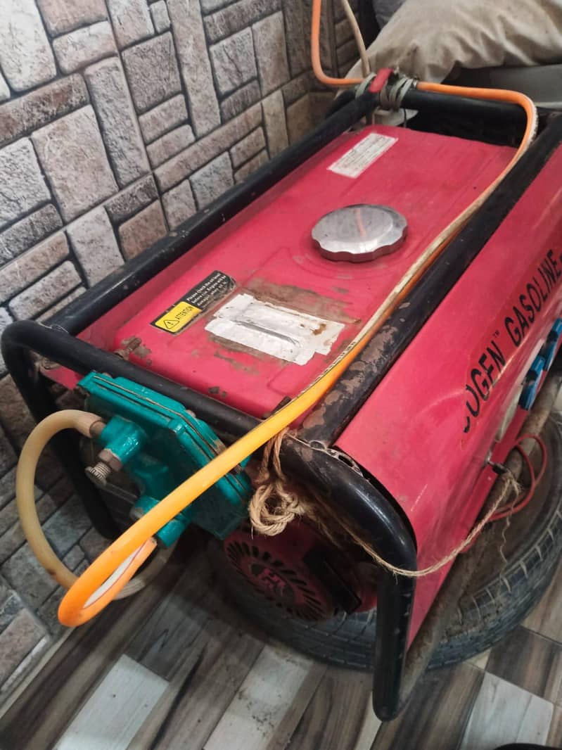 Generator 2.5 KV - Generators - 1115017816
