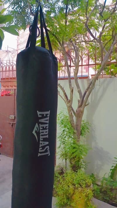 boxing bag - Gym & Fitness - 1115040418