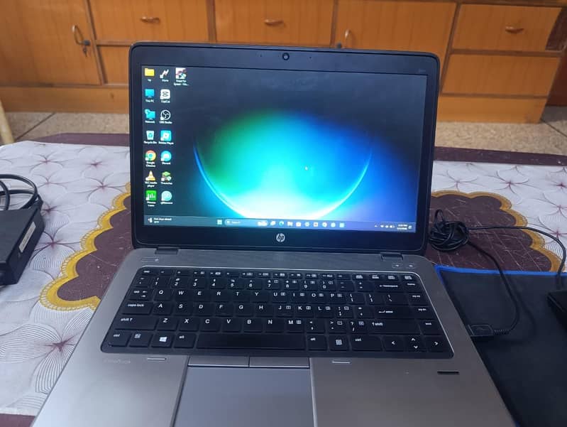 windows 11 pro used elite book i5 4200U 8gb ram ddr3 - Laptops - 1114983458