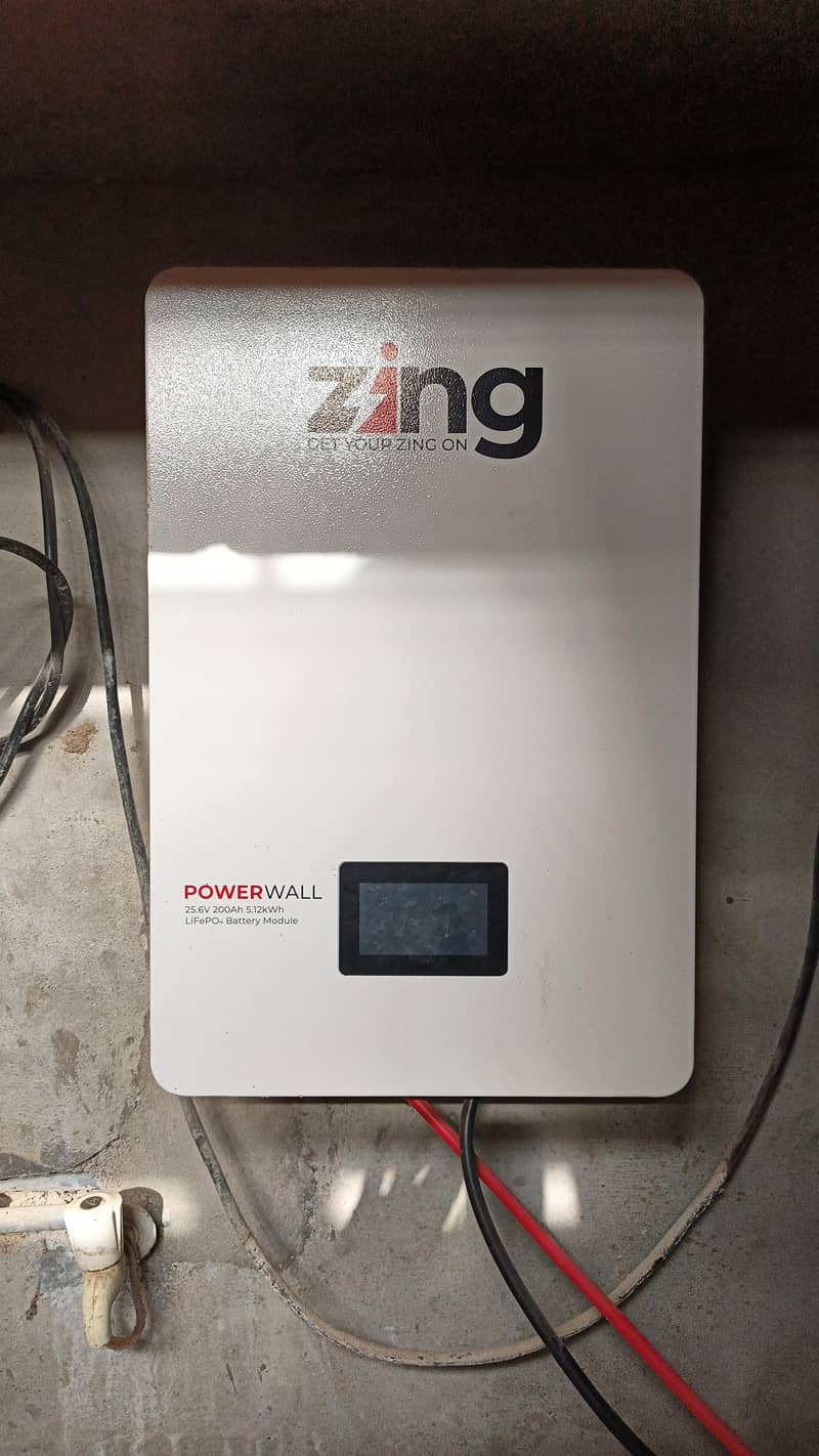 lithium ion phosphate - Batteries - 1115095181