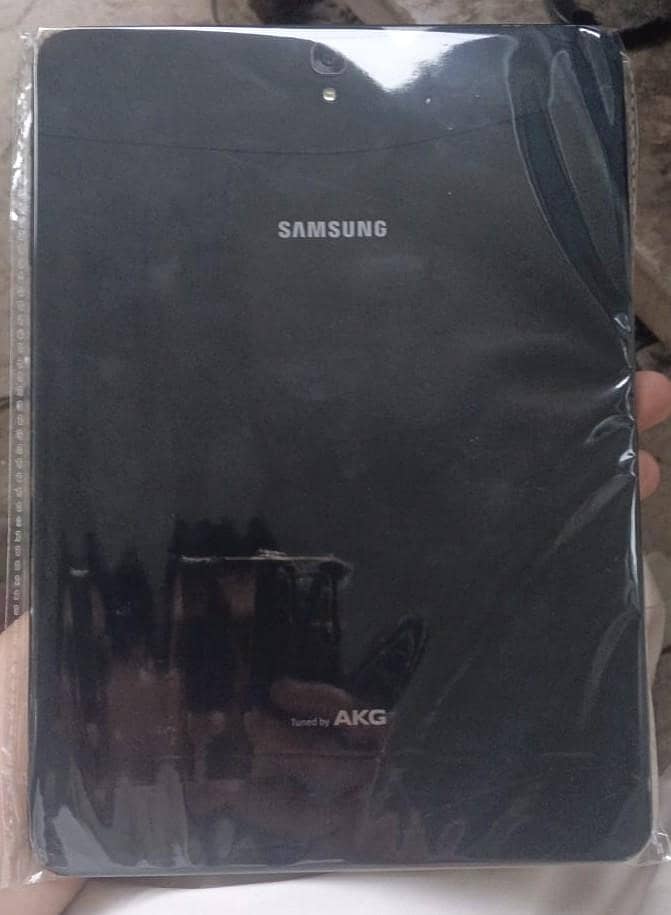 Samsung galaxy Tab 4 GB ram 32 GB memory screen Crack touch fully okk ...