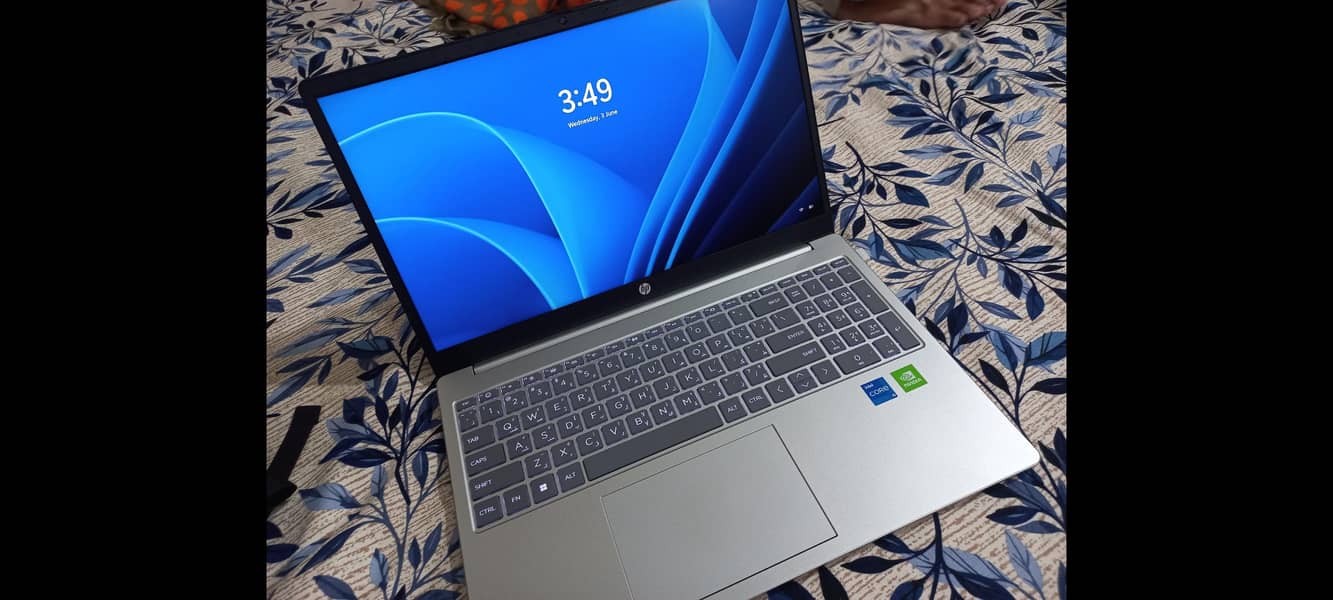 HP CORE i5 13TH GEN 8GB/512GB SSD WITH 2GB GRAPHIC CARD - Laptops ...