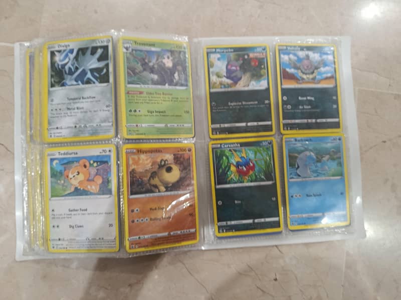 Pokémon cards book - Coins & Notes - 1115120035