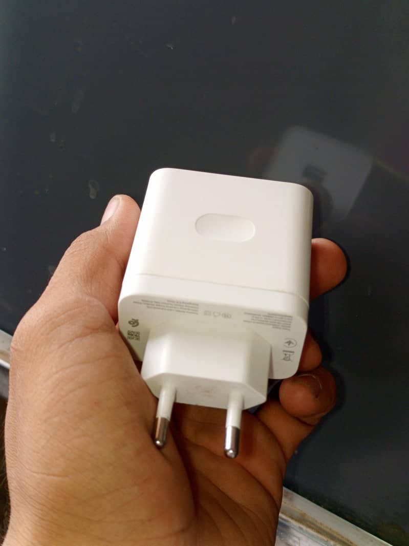 Oppo A6 Pro 80W Original Adapter & Cable Box Wala - Chargers - 1115144771