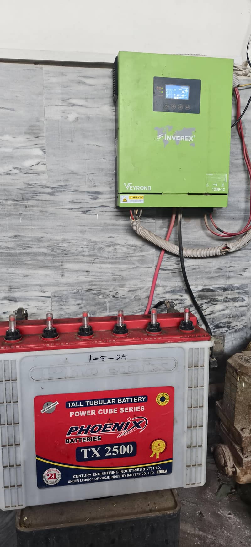 invarter longi 2 panel L2 stand phonix batery - Solar Panels - 1115236702