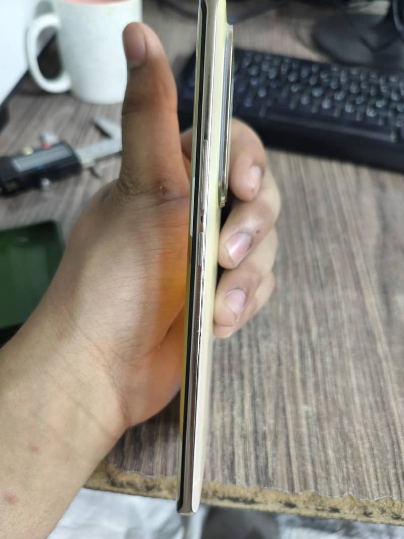 Infinix Zero 30 - Mobile Phones - 1115258081