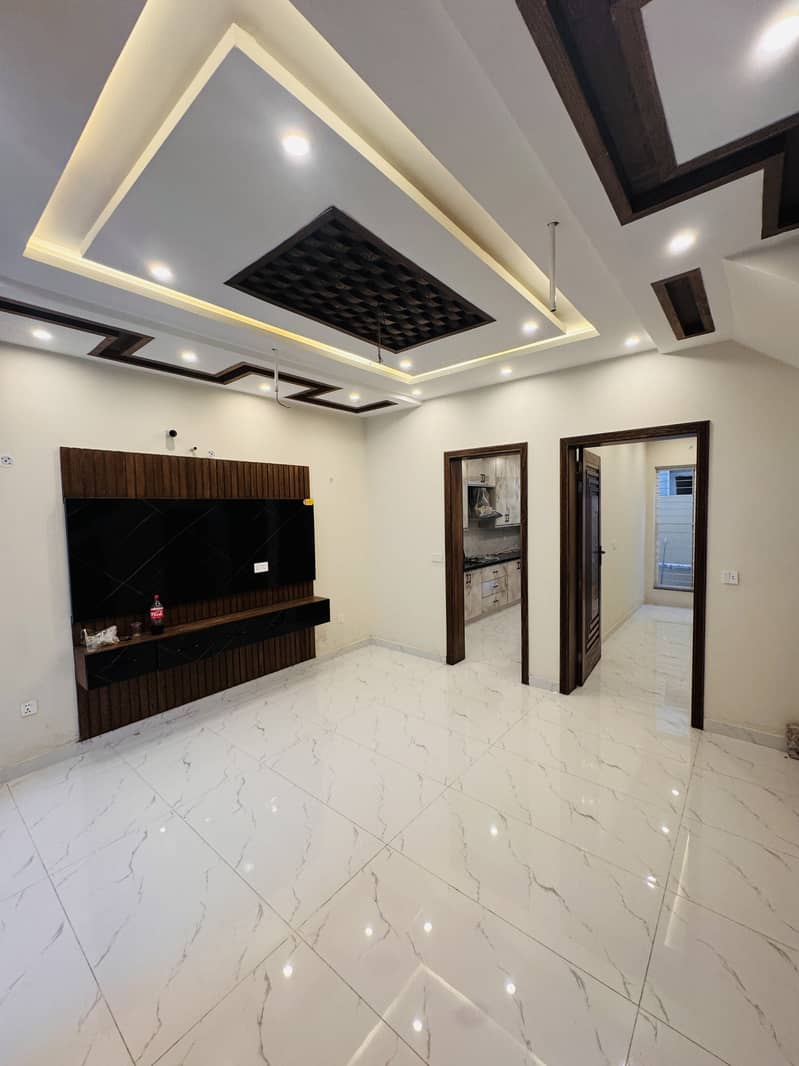 5 Marla House for sale in paragon society - Houses - 1115271384