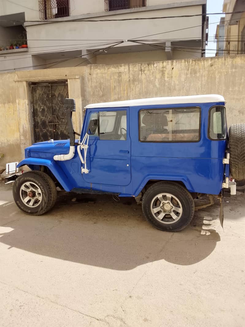 Toyota Land Cruiser 1967 - Cars - 1115274954
