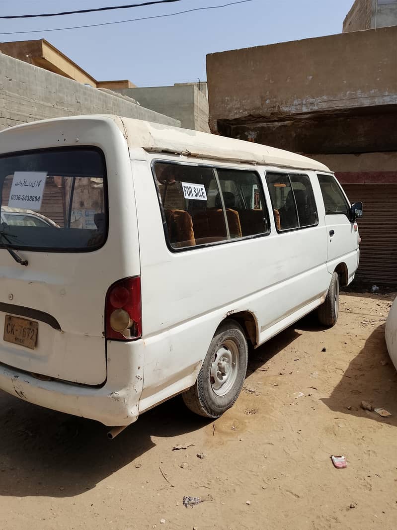 Hiace Hyundai (van) - Buses, Vans & Trucks - 1115279476