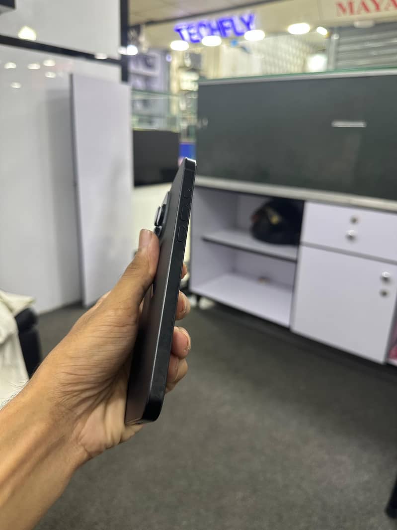 iPhone 16 Pro Max FU non pta 256gb - Mobile Phones - 1115285687