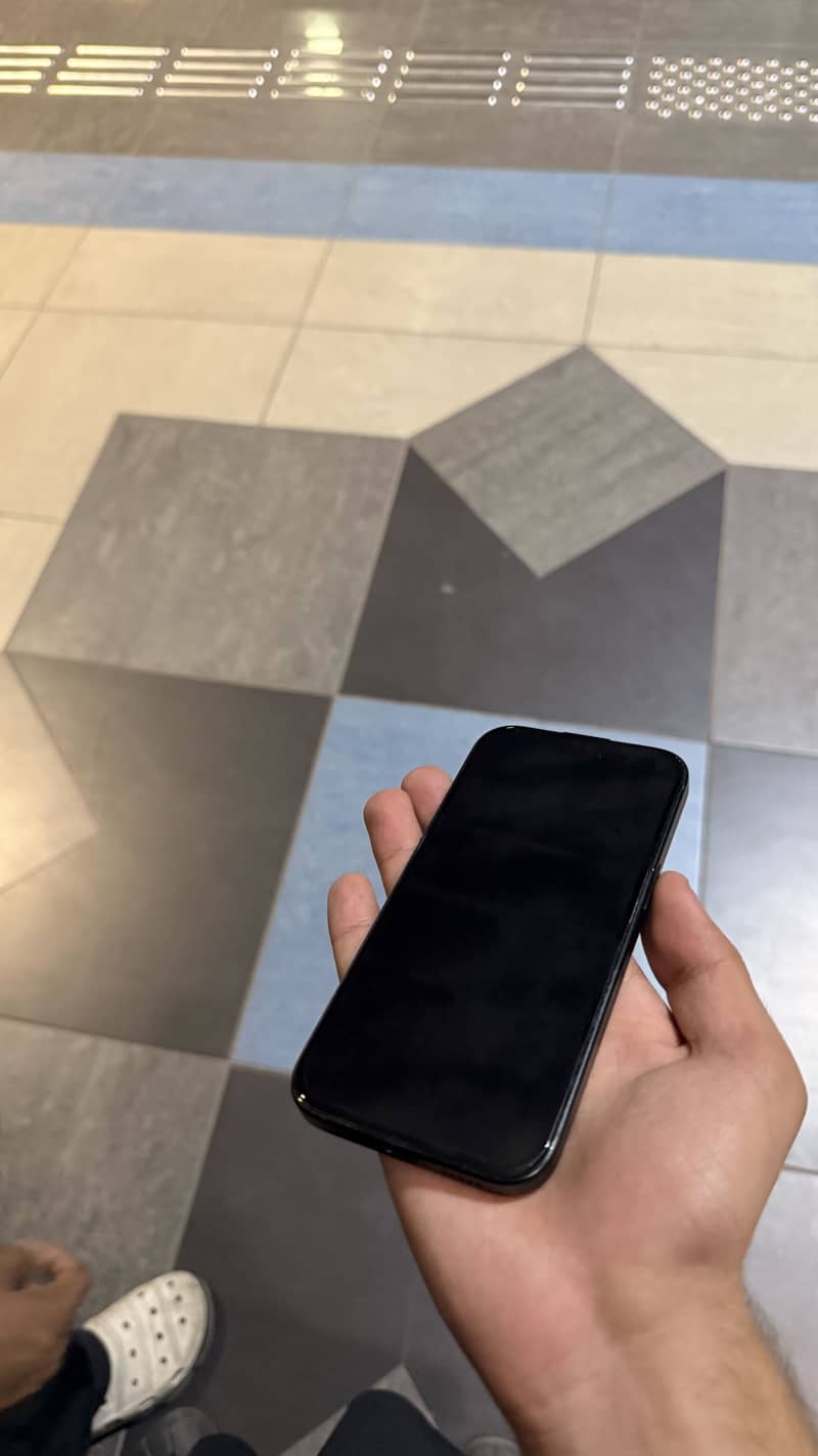 Apple iPhone 15 10 by 9 …… deal piece - Mobile Phones - 1115324878