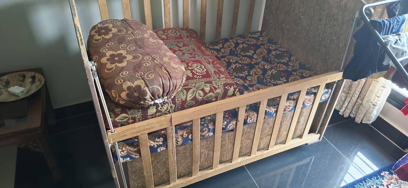 Used Baby Cot - Baby Cots - 1115334014
