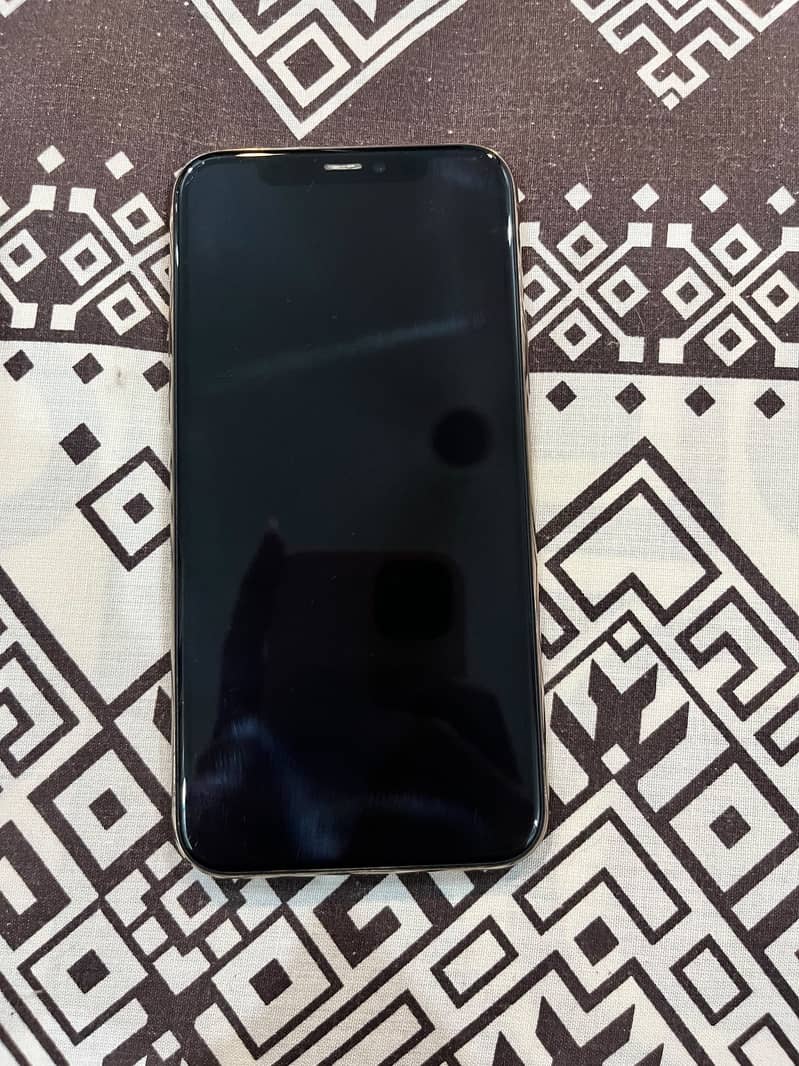 Apple iPhone 11 Pro - Mobile Phones - 1115436671