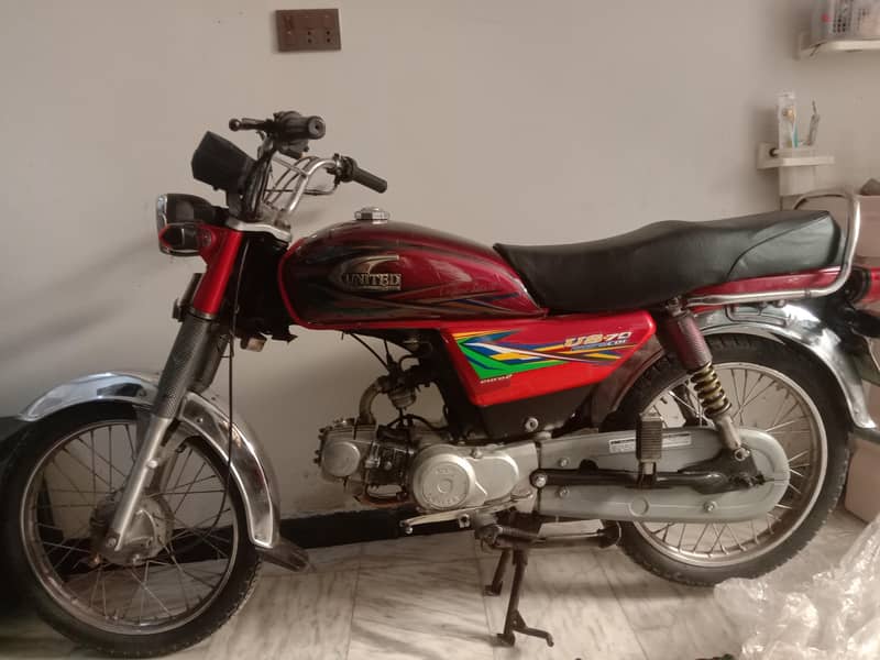 United 70 Urgent Sale Contact me more info. - Standard Bikes - 1115589502