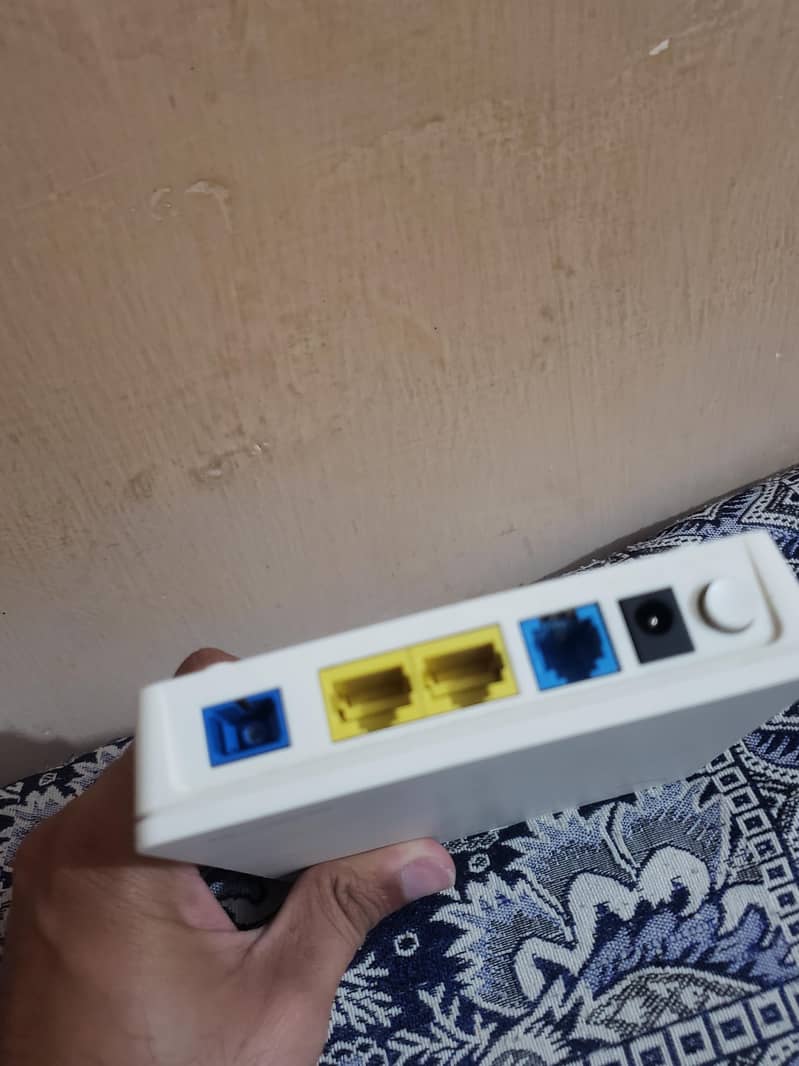 Internet Router Set – Good Condition - Networking - 1115603275