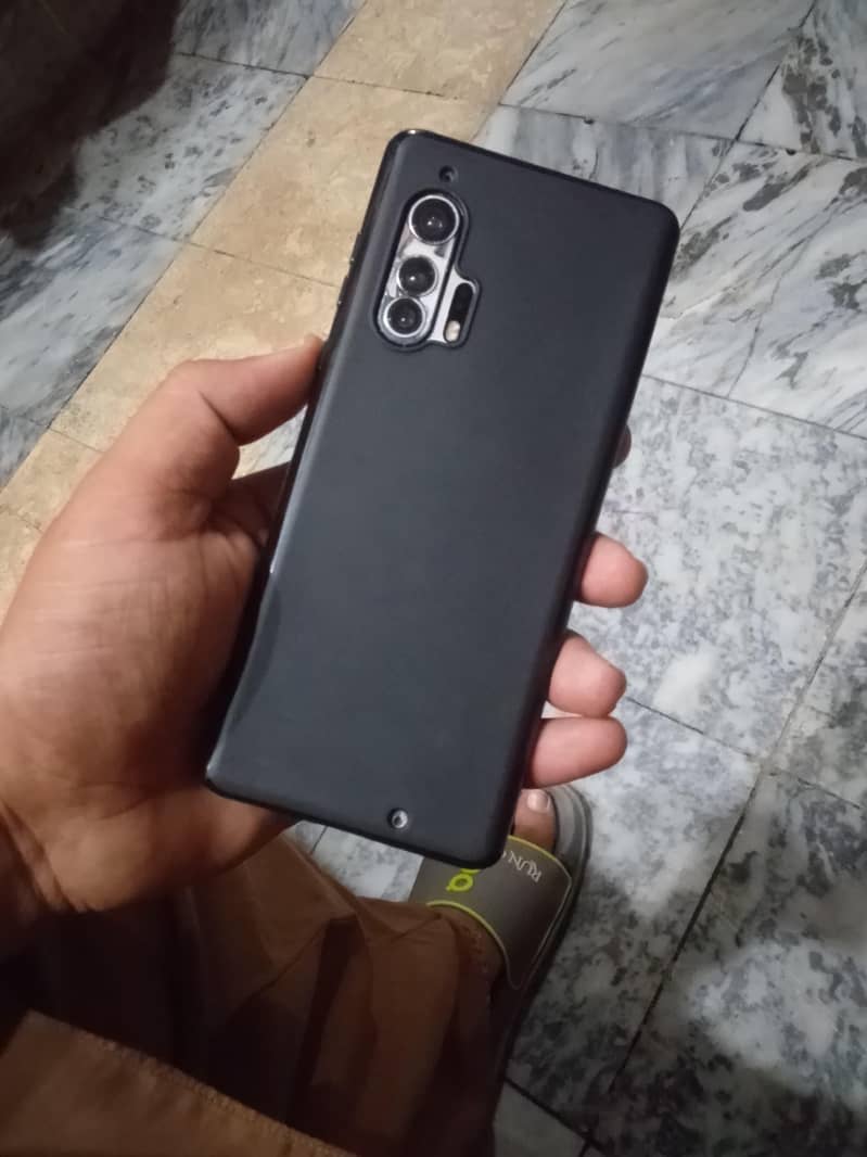 Motorola Edge Plus 12gb ram 256gb memory just back brake - Mobile ...