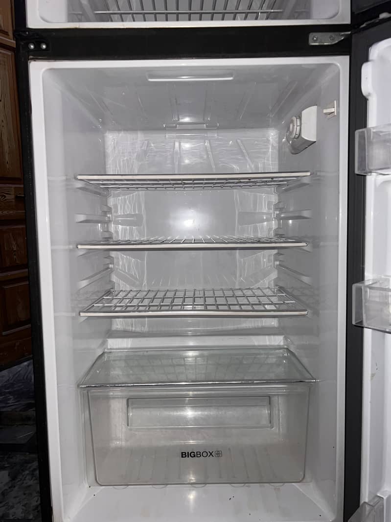 Haier freezer big size 10 by 10 no scratch - Freezers - 1115648439