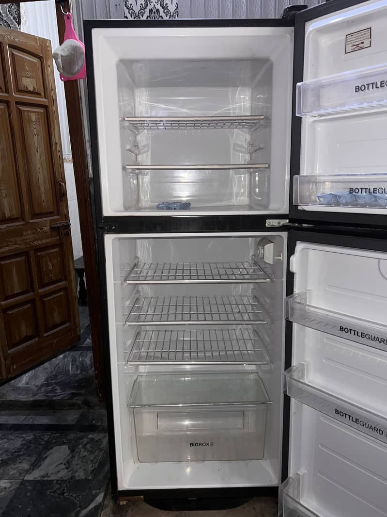Haier freezer big size 10 by 10 no scratch - Freezers - 1115648439