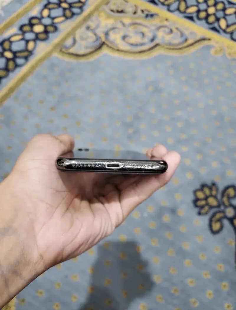 Apple iPhone X Pta Approved - Mobile Phones - 1115651558