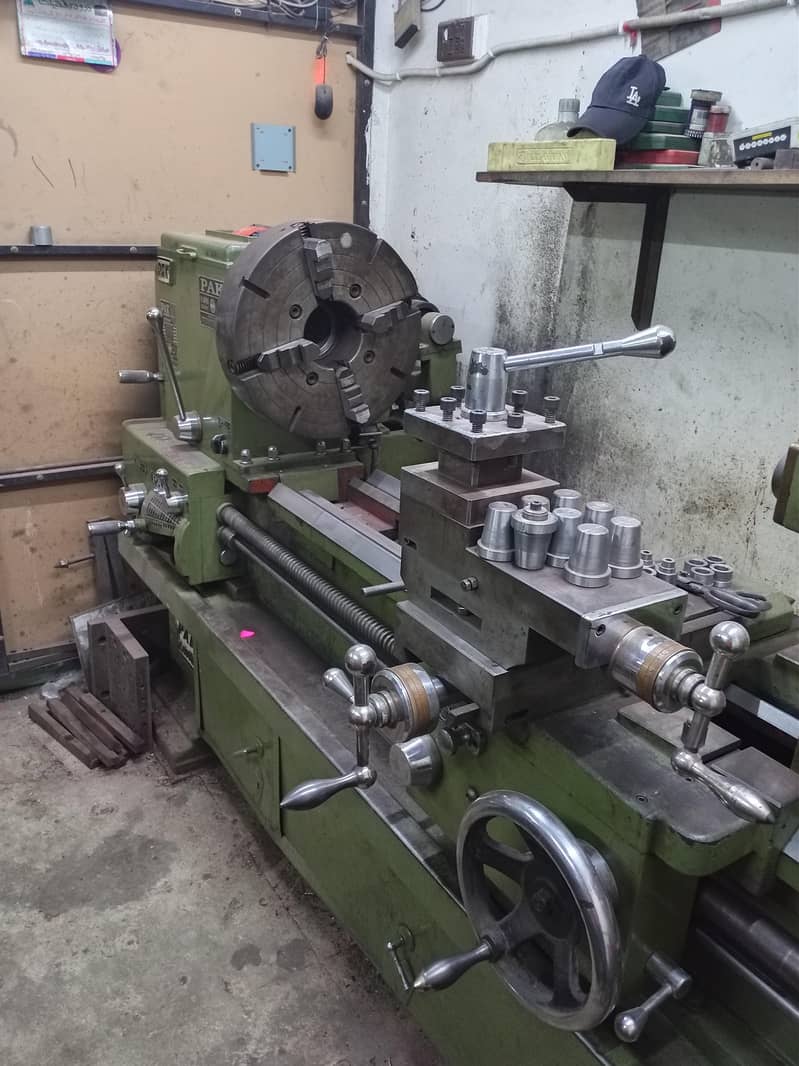 1 - CNC MILLING MACHINE 2 - Lathe machine 3 - Drill machine - Other ...