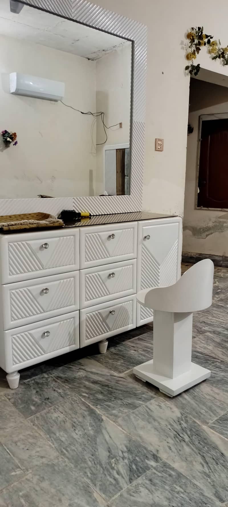 White Color Complete Bedroom Set for Sale - Beds - 1115708420